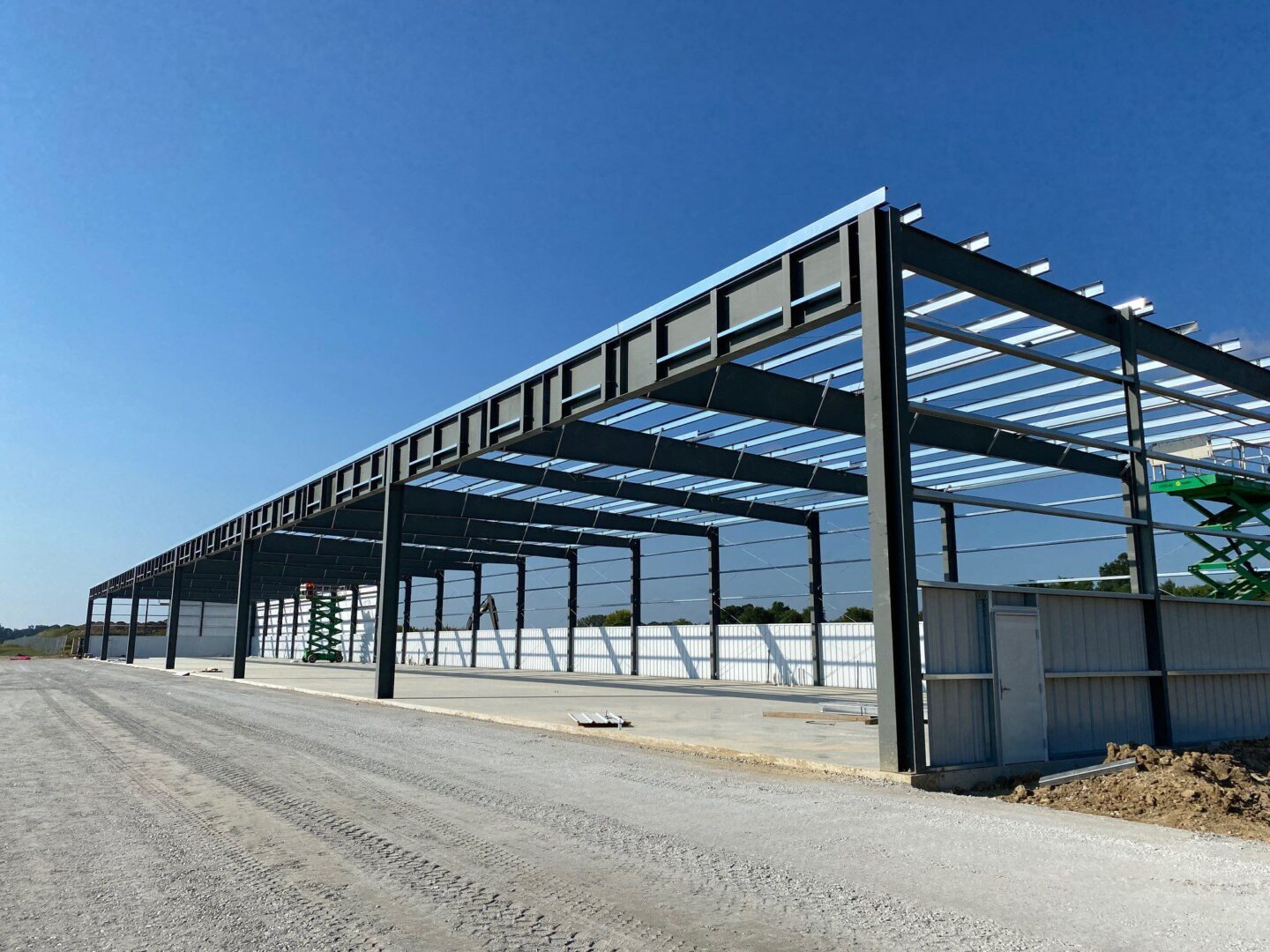 New Executive Hangars Under Construction at Indianapolis Executive ...