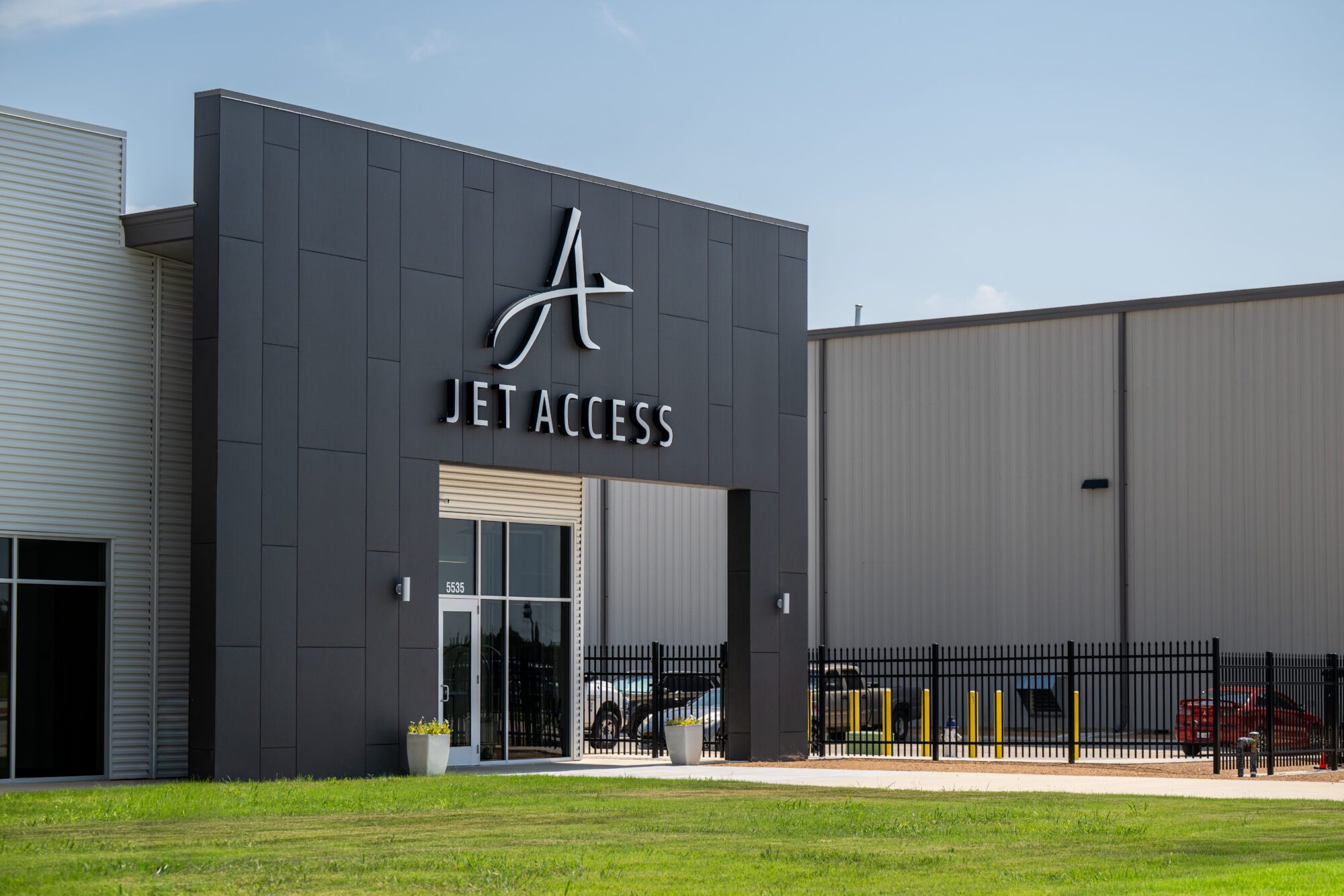 Dallas Executive Airport (RBD) | Jet Access