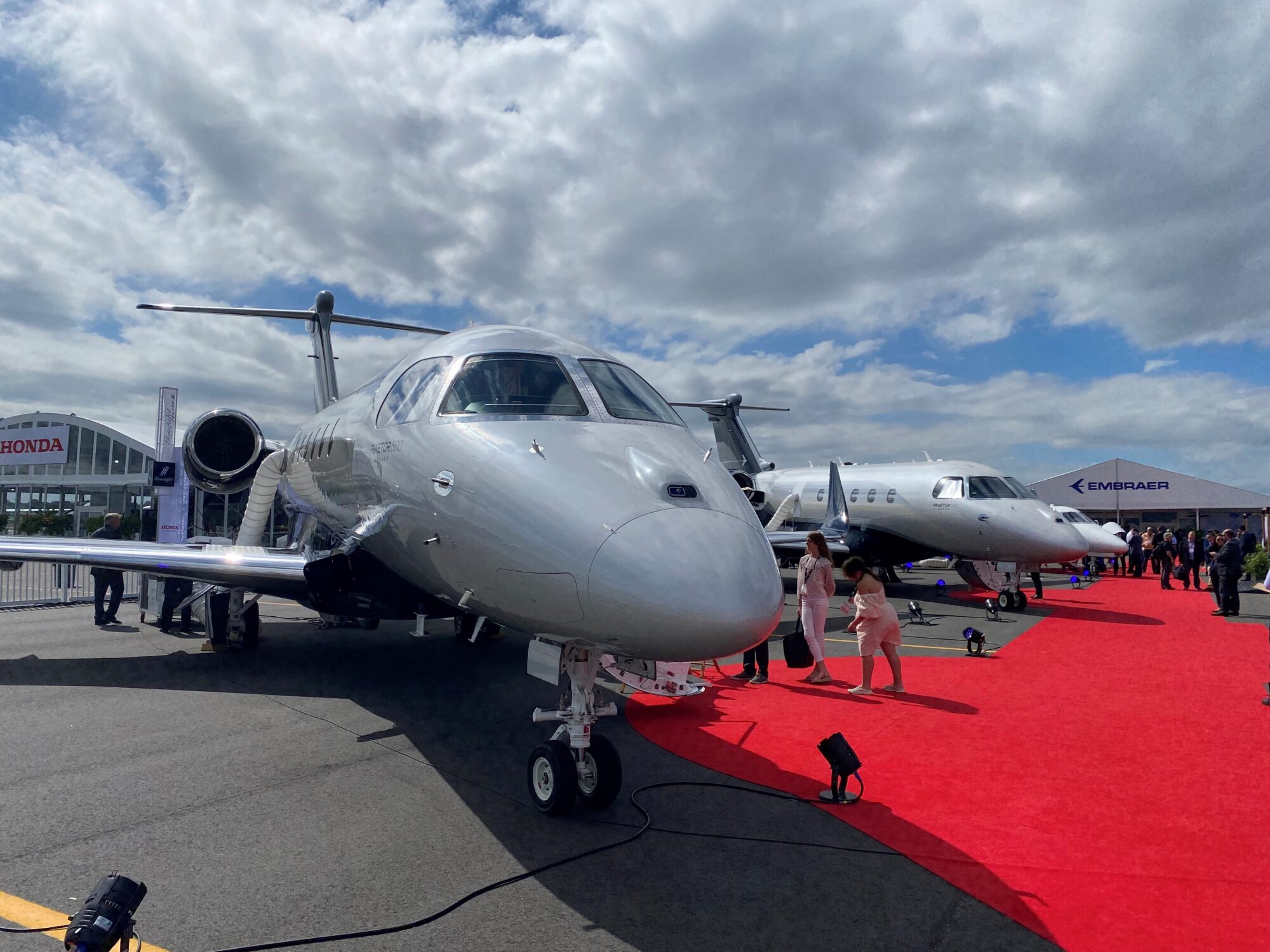 Jet Access | Expect it all