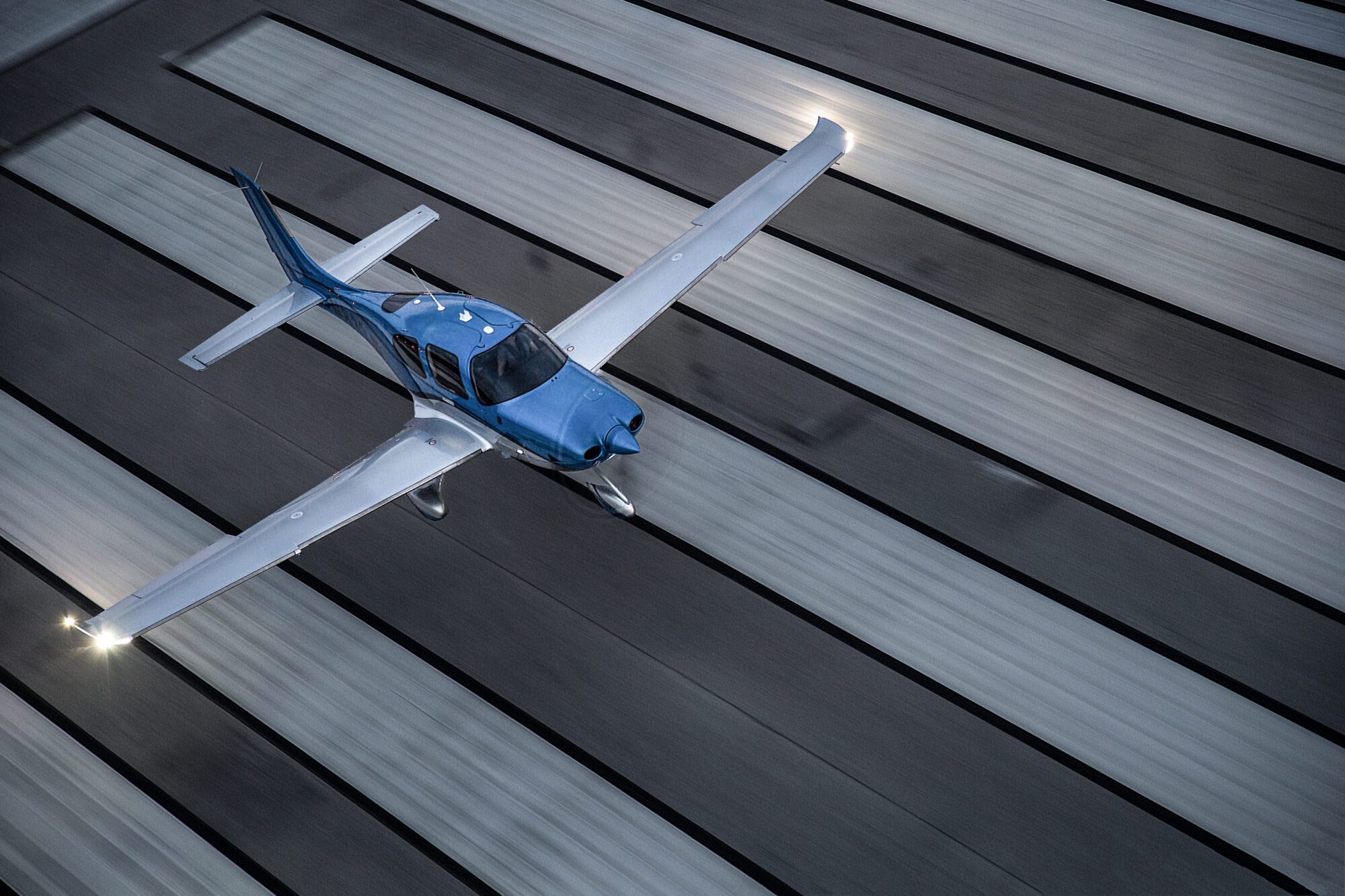 Cirrus Sr22 Wallpaper